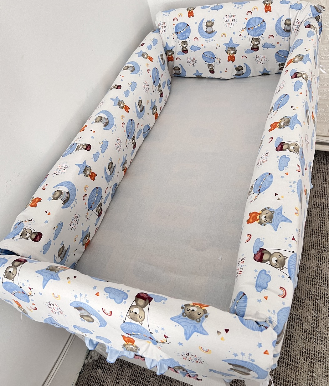 Set Aparatori laterale protectii pat bebe Maxi - Cusute cu mult drag!