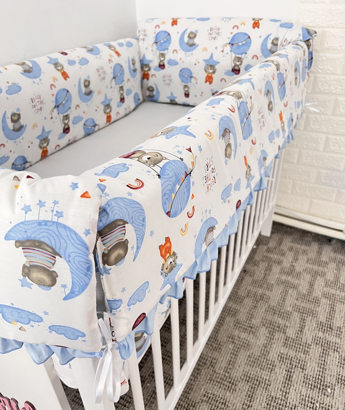 Set Aparatori laterale protectii pat bebe Maxi - Cusute cu mult drag!